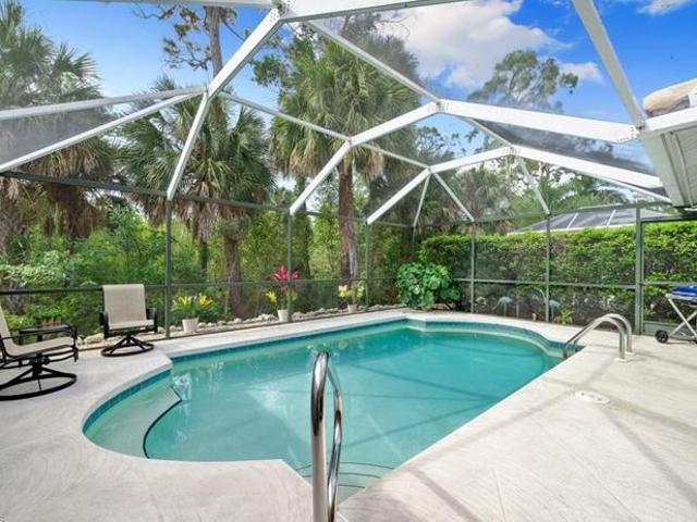 786 Wiggins Bay Dr #19R, Naples, FL 34110