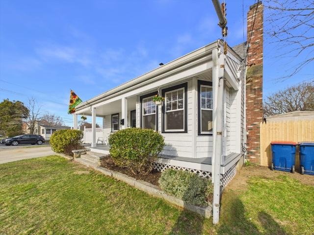 786 Wildwood Rd, New Bedford, MA 02745 | MLS #73501 | Compass