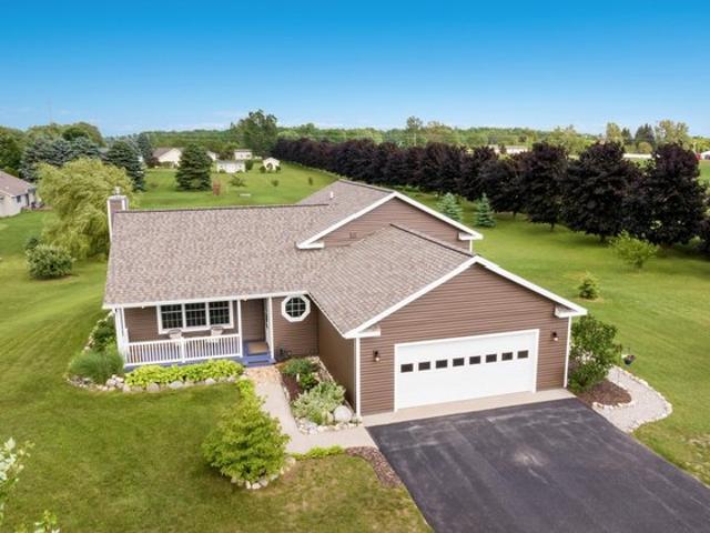 7874 E Longbranch Cir, Traverse City, MI 49684