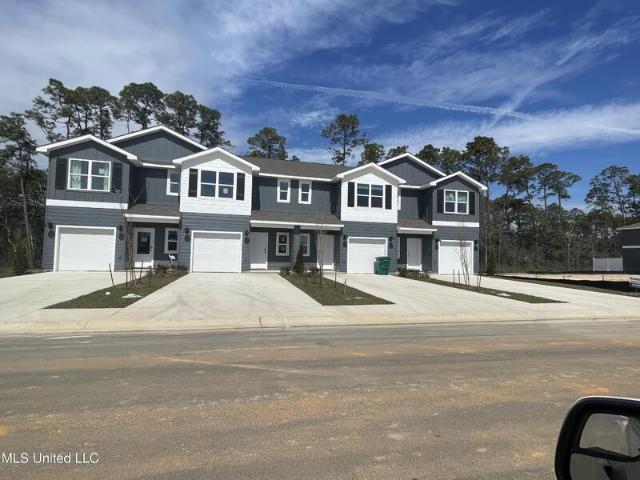 7874 Reagan Court, Ocean Springs, MS 39564