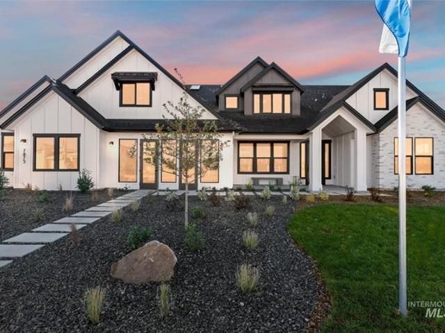 7875 W Flathead Lake St, Eagle, ID 83616