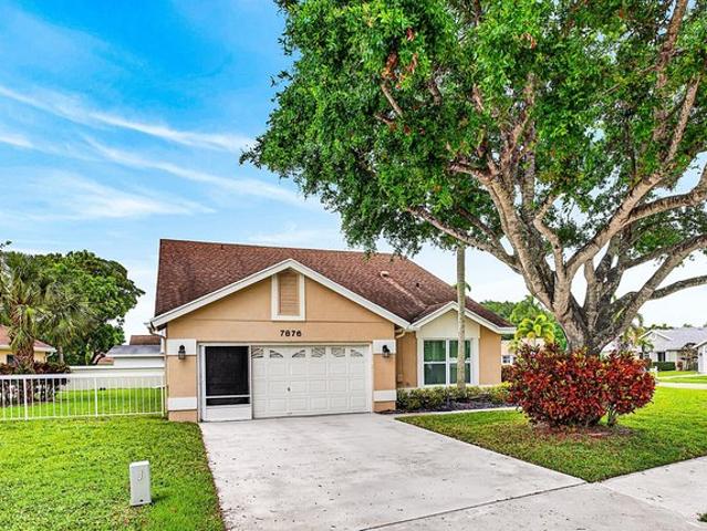 7876 Lake Champlain Ct, Delray Beach, FL 33446