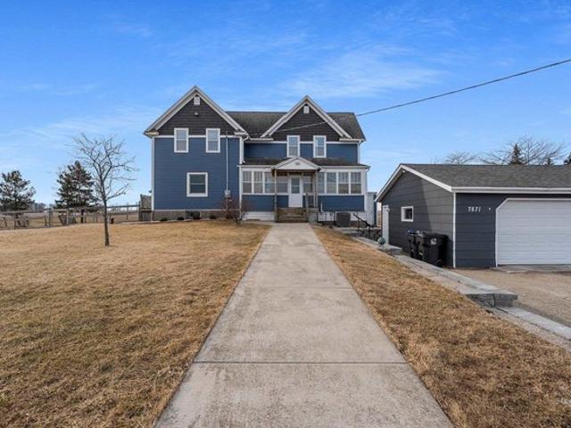 7871 Dantoin Ln, Sturgeon Bay, WI 54235