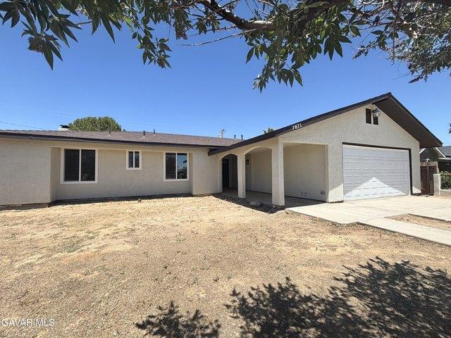 7871 Eucalyptus Ave, California City, CA 93505