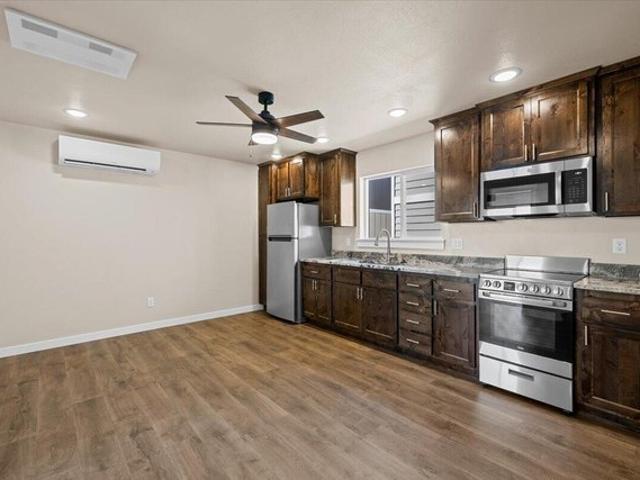 7871 Houston Loop, White City, OR 97503