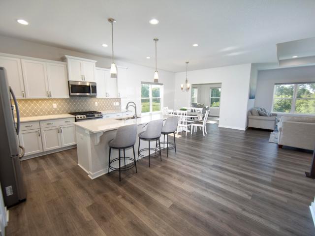 7871 W Park Cir S Way