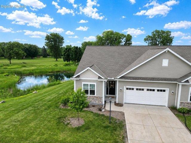 7871 W Park Cir Way S, Franklin, WI 53132