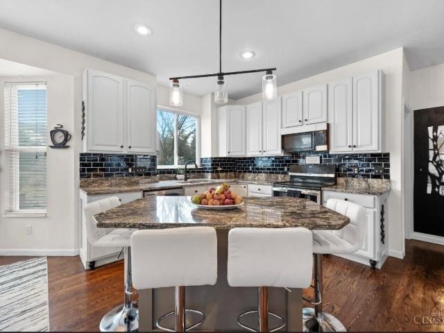 7873 Plumfield Court