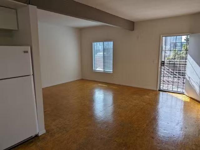 787 11th Ave, Unit 787 11th Avenue Community Apartment in Sa.