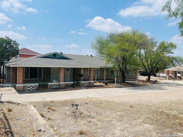 787 791 Vienna, Eagle Pass, TX 78852