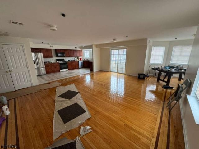 787 Clinton Ave, Newark, NJ 07108 | MLS #4009 | Compass