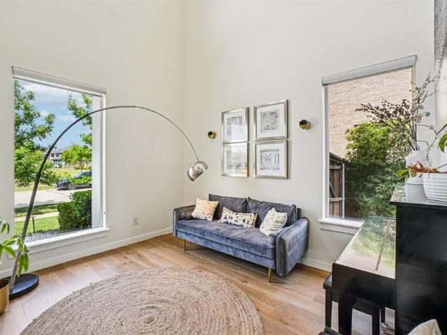787 Benalla Drive