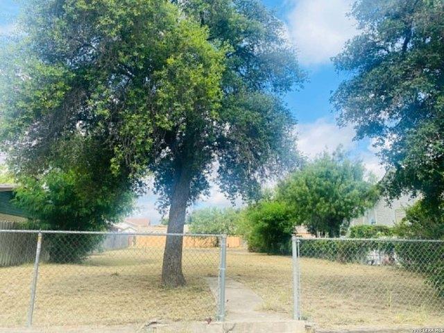 787 E Webster St Lot 8, Eagle Pass, TX 78852