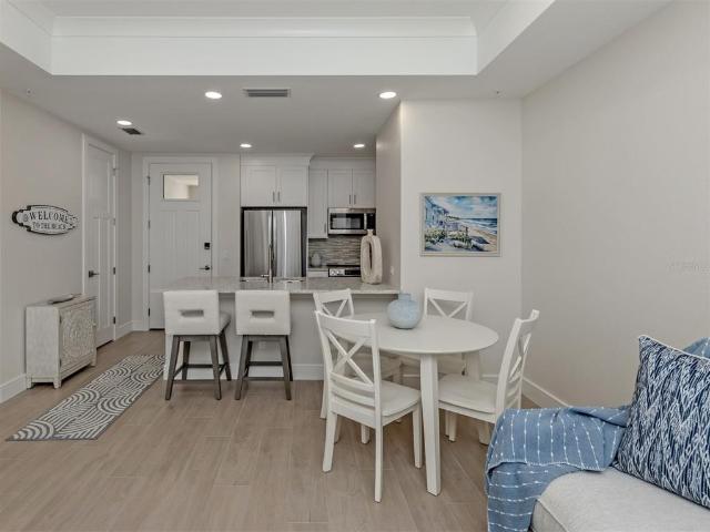 787 S Tamiami Trail, Unit 102, Venice, FL 34285 | MLS #N6130