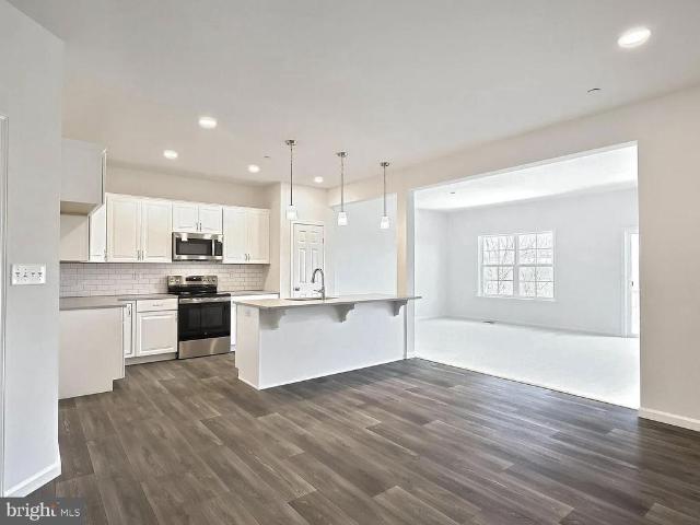 7884 Briarwood Drive