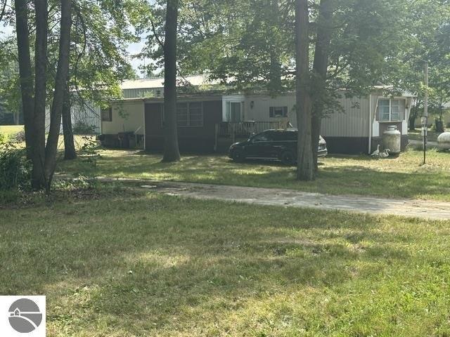 7885 N Airpark Rd, Weidman, MI 48893