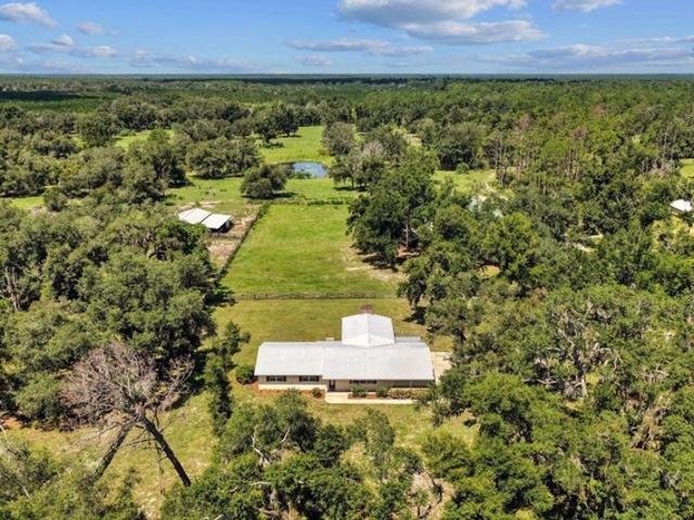 7885 Beach Rd, Perry, FL 32348