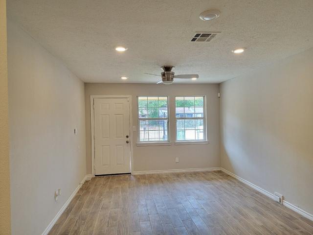 7886 Locksley Rd, Houston, TX 77078 | MLS #71799 | Compass