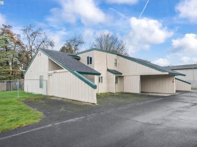 7886 SE Stephanie Ct, Milwaukie, OR 97222