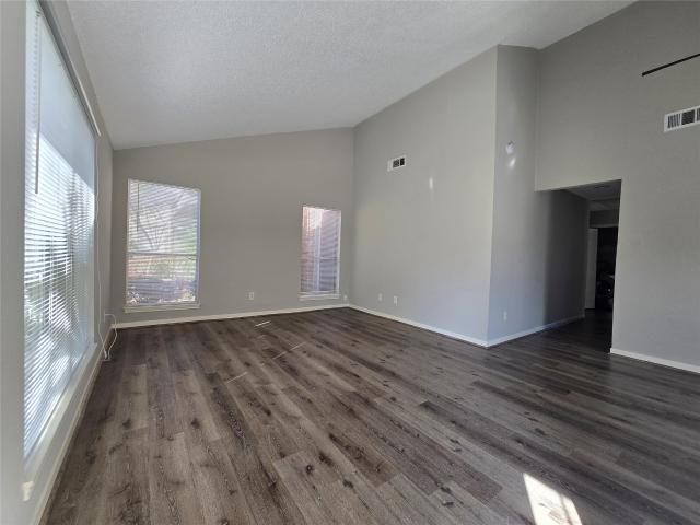 7887 Kendalia Dr, Houston, TX 77036 | MLS #37932 | Compass