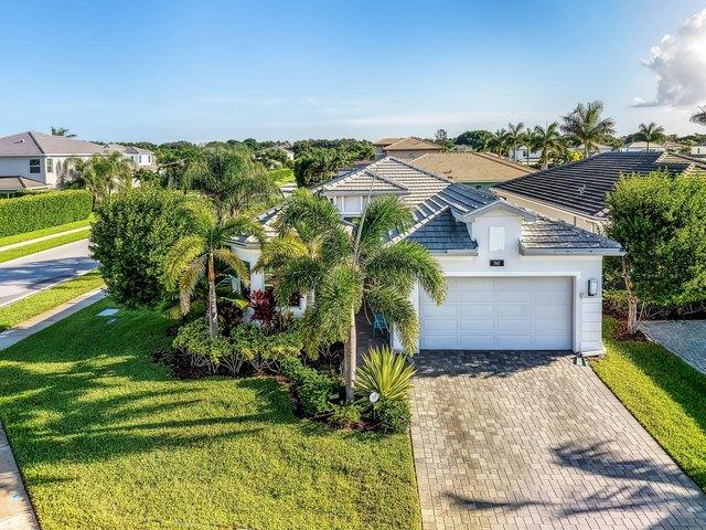 7887 Waterford Isles Ln, Delray Beach, FL 33446