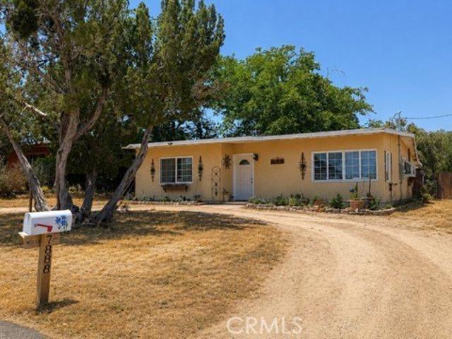 7888 Fox Trl, Yucca Valley, CA 92284