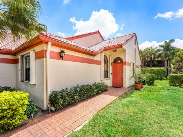 7888 Lexington Club Blvd, Unit B, Delray Beach, FL 33446 | MLS #B26011