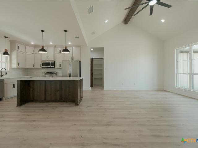 7889 Pecan Road