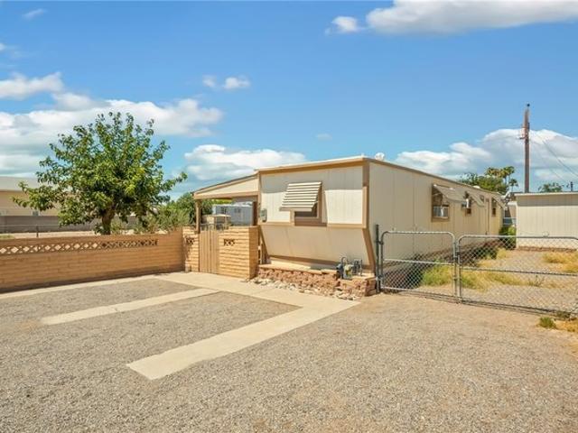 7889 S Whitewing Dr, Mohave Valley, AZ 86440
