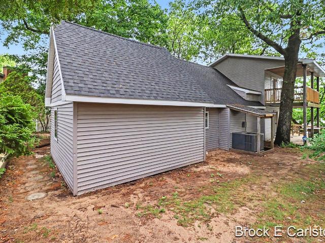 7880 W Lake Road