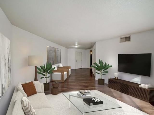 788 Gianni Dr #206, Corona, CA 92879
