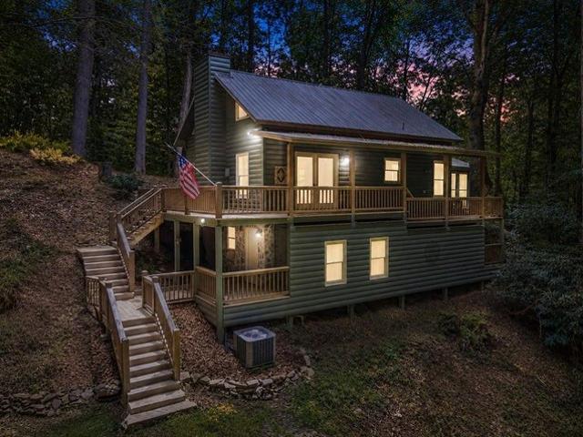 788 Joann Sisson Rd, Blue Ridge, GA 30513