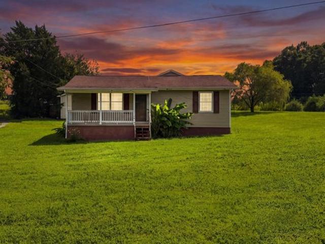 788 Seed Tick Rd, Philadelphia, TN 37846