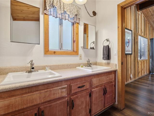 788 Silver Tip Dr, Big Bear Lake, CA 92315 | MLS #32600