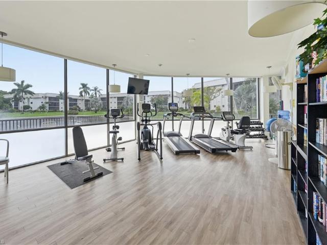 788 Park Shore Dr, Unit A11, Naples, FL 34103 | MLS #226012
