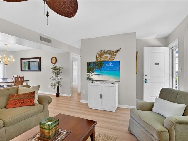 788 Park Shore Dr Unit B22, Naples, US, FL