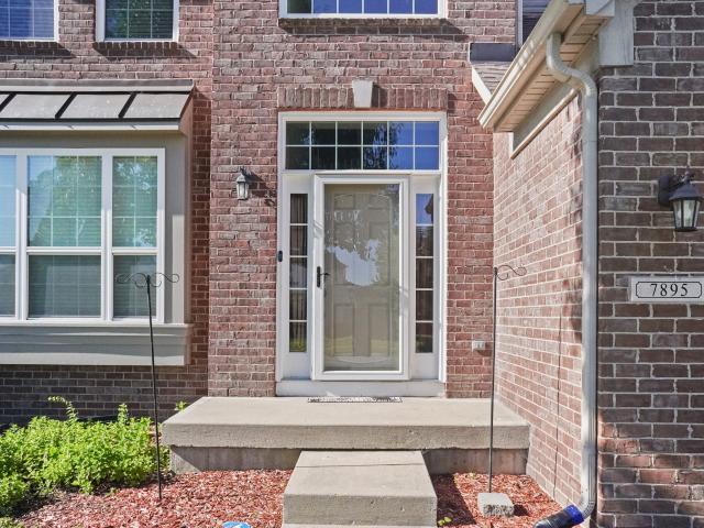 7895 Blue Jay Way