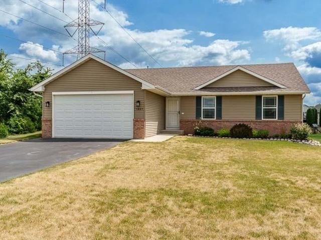 7897 Nesting Eagle St, Machesney Park, IL 61115