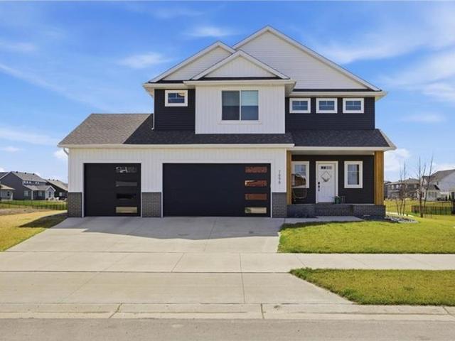 7898 Northern Lights Ave, Horace, ND 58047