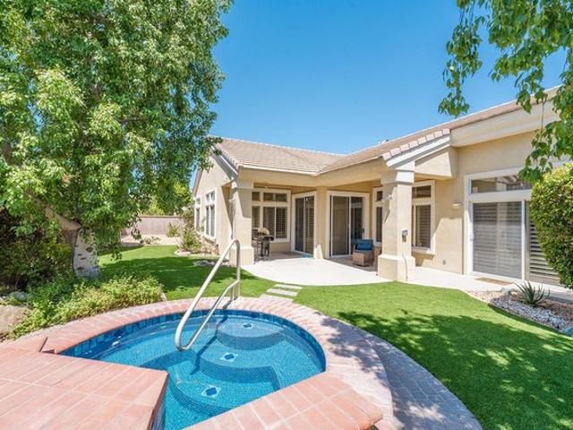 78907 Fountain Hills Dr, Palm Desert, CA 92211