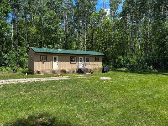 7890 Gilbert Ln, Brainerd, MN 56401