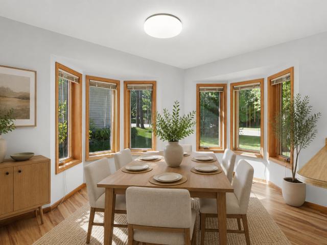 7892 nd Street W
