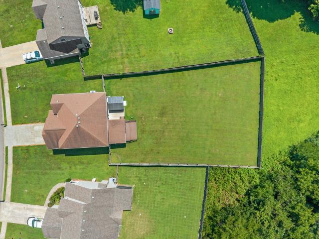 789 Banister Dr