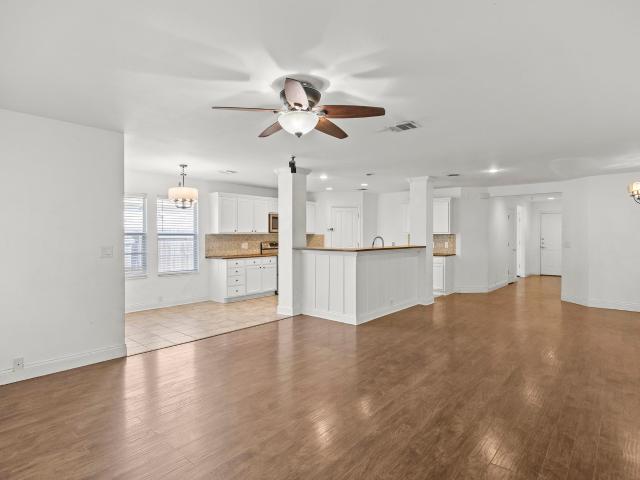 789 Kingfisher Ln, Leander, TX 78641 | MLS #4026 | Compass