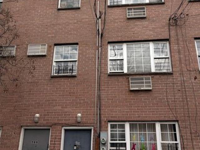 789 Jennings St, Bronx, NY 10459