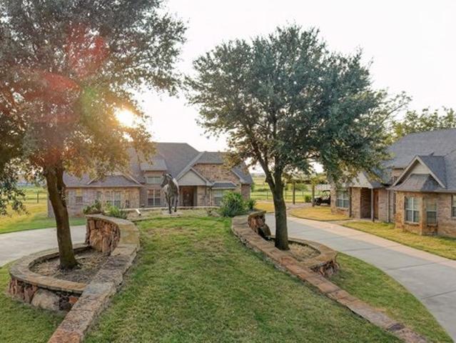 789 Stiles Rd Unit 789, Whitesboro, TX 76273