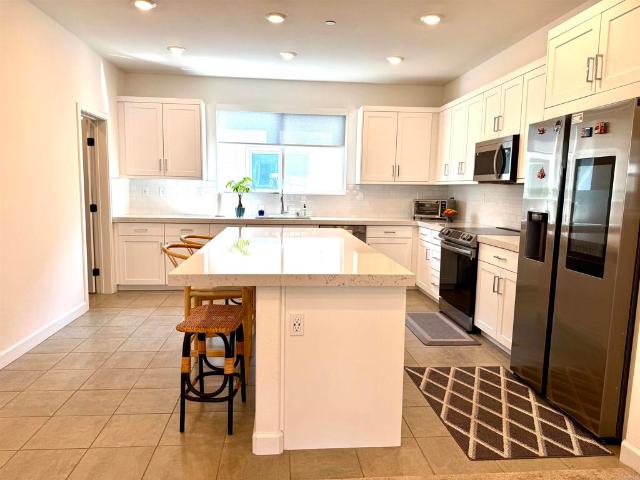 789 Vada St 2