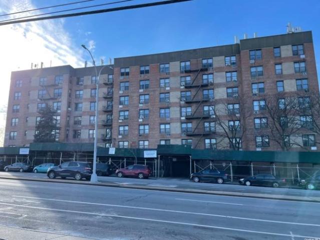 78 40 164 St 6D, Fresh Meadows, NY