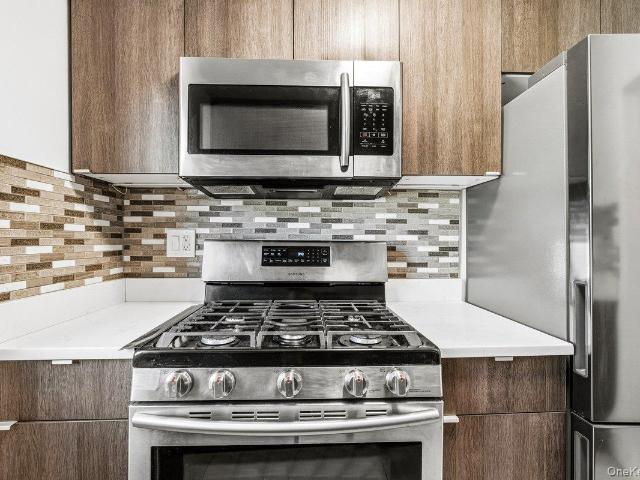 78 17 th Street A
