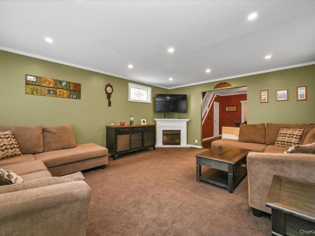 78 33 64th Street